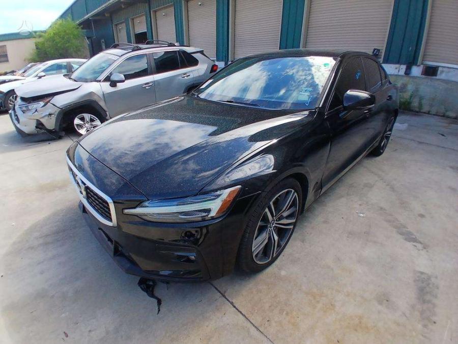 Melns Volvo S60 2019 Ukmergė, ar dzinēja tilpumu 1.97 L un nobraukumu 282 tūkst. km par 9200 €, foto 16 vietnē AUTOMOTO.COM.LV