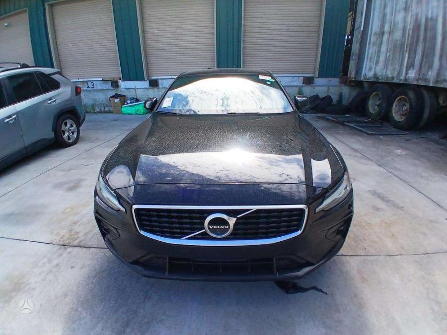 Melns Volvo S60 2019 Ukmergė, ar dzinēja tilpumu 1.97 L un nobraukumu 282 tūkst. km par 9200 €, foto 17 vietnē AUTOMOTO.COM.LV
