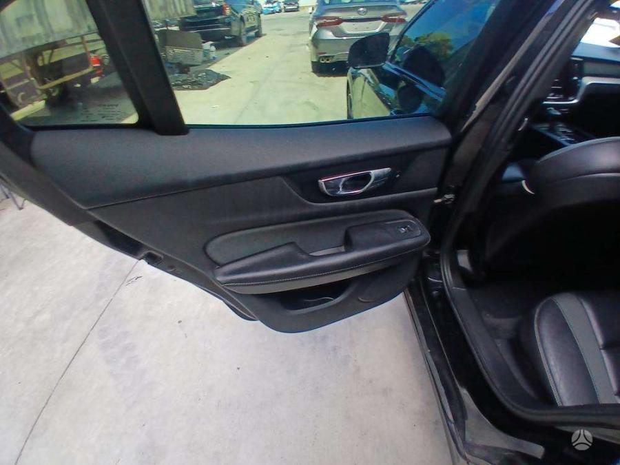 Melns Volvo S60 2019 Ukmergė, ar dzinēja tilpumu 1.97 L un nobraukumu 282 tūkst. km par 9200 €, foto 29 vietnē AUTOMOTO.COM.LV