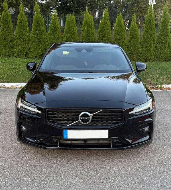Volvo S60 2019 Ukmergė vietnē Melns Volvo S60 2019 Ukmergė, ar dzinēja tilpumu 1.97 L un nobraukumu 143 tūkst. km par 17599 €, foto 6 vietnē AUTOMOTO.COM.LV