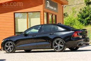 Melns Volvo S60 2020 Tukums, ar dzinēja tilpumu 2.00 L un nobraukumu 299 tūkst. km par 14490 €, foto 6 vietnē AUTOMOTO.COM.LV