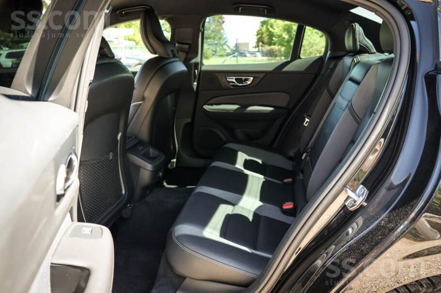 Melns Volvo S60 2020 Tukums, ar dzinēja tilpumu 2.00 L un nobraukumu 299 tūkst. km par 14490 €, foto 8 vietnē AUTOMOTO.COM.LV