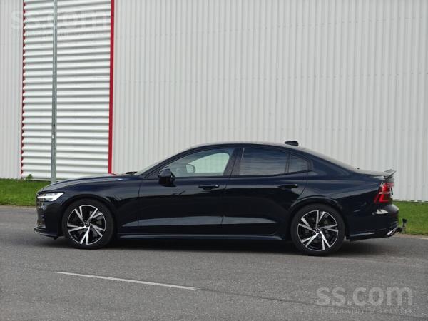 Melns Volvo S60 2020 Rīga, ar dzinēja tilpumu 2.00 L un nobraukumu 190 tūkst. km par 21000 €, foto 3 vietnē AUTOMOTO.COM.LV