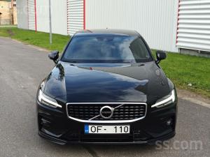 Black Volvo S60 2020 in Riga, with an engine capacity of 2.00 L and mileage of 190 thousand km for 21000 €, photo 8 on AUTOMOTO.COM.LV