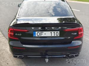 Black Volvo S60 2020 in Riga, with an engine capacity of 2.00 L and mileage of 190 thousand km for 21000 €, photo 9 on AUTOMOTO.COM.LV