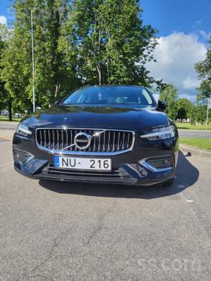 Melns Volvo S60 2021 Valmiera, ar dzinēja tilpumu 2.00 L un nobraukumu 80 tūkst. km par 26900 €, foto 5 vietnē AUTOMOTO.COM.LV
