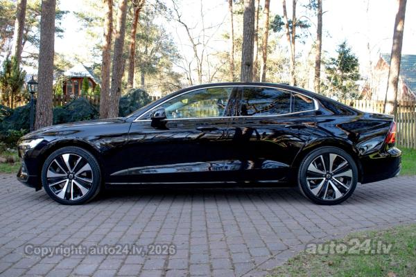 Melns Volvo S60 2021 Tallina, ar dzinēja tilpumu 2.00 L un nobraukumu 49 tūkst. km par 31990 €, foto 6 vietnē AUTOMOTO.COM.LV