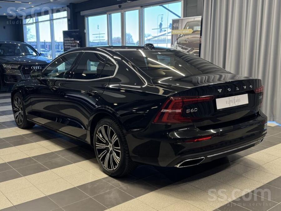 Black Volvo S60 2021 in Riga, with an engine capacity of 2.00 L and mileage of 180 thousand km for 19990 €, photo 8 on AUTOMOTO.COM.LV