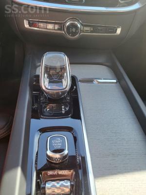 Melns Volvo S60 2021 Valmiera, ar dzinēja tilpumu 2.00 L un nobraukumu 82 tūkst. km par 25150 €, foto 7 vietnē AUTOMOTO.COM.LV