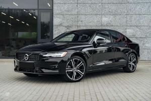 Melns Volvo S60 2021 Klaipėda, ar dzinēja tilpumu 2.00 L un nobraukumu 69 tūkst. km par 23000 €, foto 3 vietnē AUTOMOTO.COM.LV