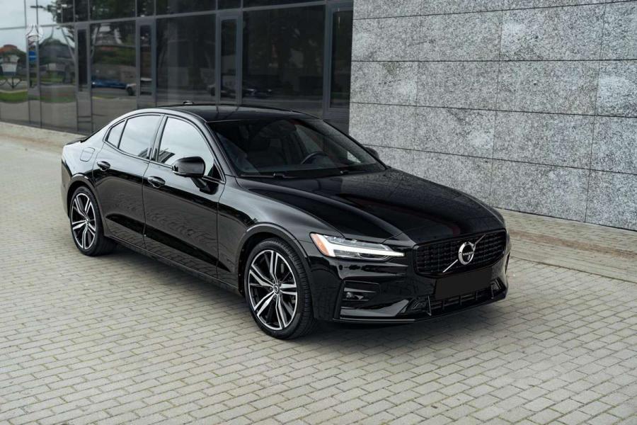 Melns Volvo S60 2021 Klaipėda, ar dzinēja tilpumu 2.00 L un nobraukumu 69 tūkst. km par 23000 €, foto 20 vietnē AUTOMOTO.COM.LV