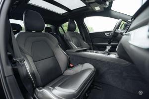 Melns Volvo S60 2021 Klaipėda, ar dzinēja tilpumu 2.00 L un nobraukumu 69 tūkst. km par 23000 €, foto 23 vietnē AUTOMOTO.COM.LV
