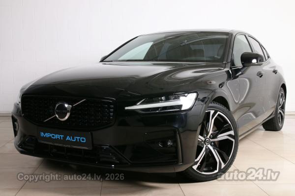 Black Volvo S60 2024 in Tallinn, with an engine capacity of 2.00 L and mileage of 31 thousand km for 39990 €, photo 1 on AUTOMOTO.COM.LV