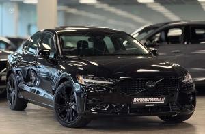 Melns Volvo S60 2024 Klaipėda, ar dzinēja tilpumu 2.00 L un nobraukumu 38 tūkst. km par 21950 €, foto  vietnē AUTOMOTO.COM.LV