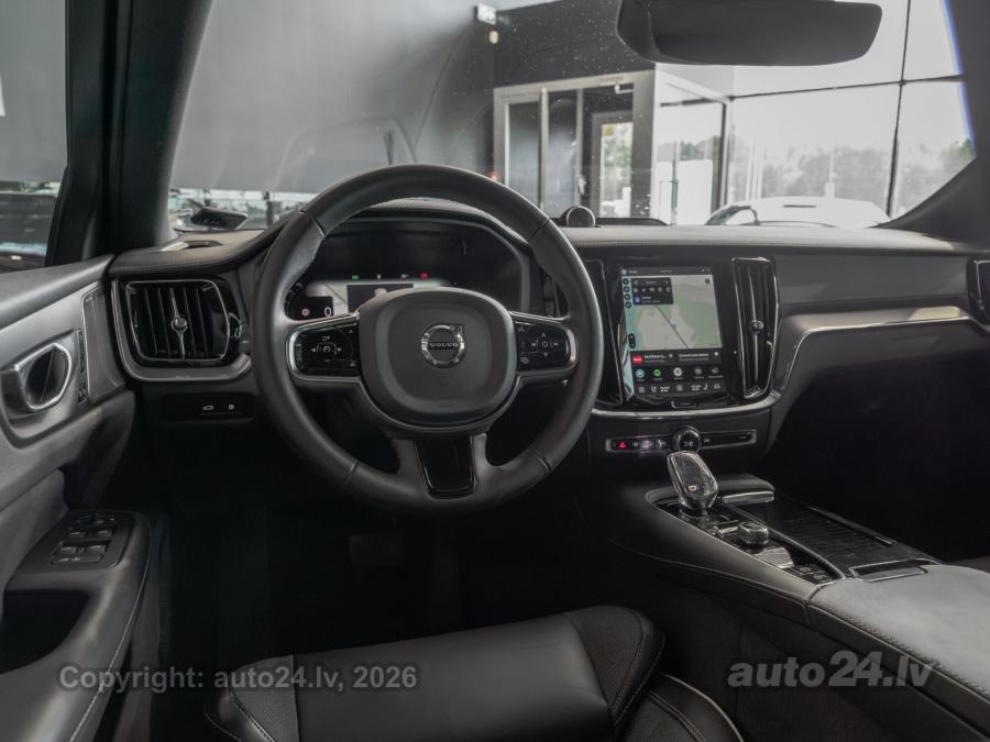 Черный Вольво С60 2024 в Таллин, объемом двигателя 2.00 л и пробегом 28 тыс. км за 43900 €, фото 12 на AUTOMOTO.COM.LV