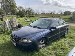Синий Вольво С60 2001 в Добеле, объемом двигателя 2.40 л и пробегом 537 тыс. км за 800 €, фото 4 на AUTOMOTO.COM.LV
