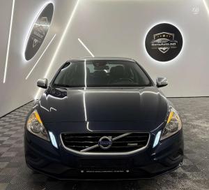 Blue Volvo S60 2013 in Marijampole, with an engine capacity of 1.56 L and mileage of 302 thousand km for 6850 €, photo 19 on AUTOMOTO.COM.LV