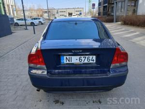 Zils Volvo S60 2001 Aizkraukle, ar dzinēja tilpumu 2.40 L un nobraukumu 0 tūkst. km par 700 €, foto 3 vietnē AUTOMOTO.COM.LV