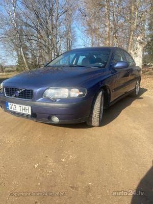 Zils Volvo S60 2001 Tallina, ar dzinēja tilpumu 2.40 L un nobraukumu 0 tūkst. km par 2399 €, foto  vietnē AUTOMOTO.COM.LV