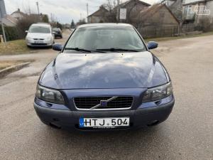 Zils Volvo S60 2001 Kauņa, ar dzinēja tilpumu 2.40 L un nobraukumu 398 tūkst. km par 1200 €, foto 3 vietnē AUTOMOTO.COM.LV