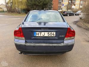 Zils Volvo S60 2001 Kauņa, ar dzinēja tilpumu 2.40 L un nobraukumu 398 tūkst. km par 1200 €, foto 8 vietnē AUTOMOTO.COM.LV