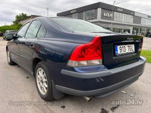 Синий Вольво С60 2001 в Нарва, объемом двигателя 2.40 л и пробегом 299 тыс. км за 799 €, фото 12 на AUTOMOTO.COM.LV