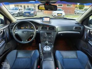 Blue Volvo S60 2002 in Taurage, with an engine capacity of 2.40 L and mileage of 254 thousand km for 1650 €, photo 12 on AUTOMOTO.COM.LV