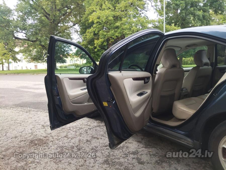 Синий Вольво С60 2002 в Хаапсалу, объемом двигателя 2.40 л и пробегом 401 тыс. км за 1190 €, фото 10 на AUTOMOTO.COM.LV