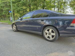 Blue Volvo S60 2002 in Klaipeda, with an engine capacity of 2.40 L and mileage of 470 thousand km for 950 €, photo 4 on AUTOMOTO.COM.LV