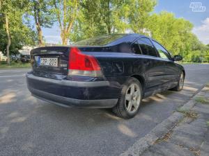 Blue Volvo S60 2002 in Klaipeda, with an engine capacity of 2.40 L and mileage of 470 thousand km for 950 €, photo 6 on AUTOMOTO.COM.LV