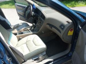 Zils Volvo S60 2002 Viļņa, ar dzinēja tilpumu 2.40 L un nobraukumu 330 tūkst. km par 1290 €, foto 13 vietnē AUTOMOTO.COM.LV