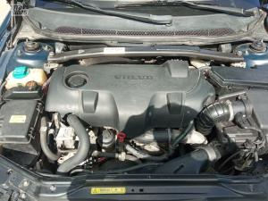 Zils Volvo S60 2002 Viļņa, ar dzinēja tilpumu 2.40 L un nobraukumu 330 tūkst. km par 1290 €, foto 18 vietnē AUTOMOTO.COM.LV