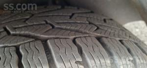Zils Volvo S60 2002 Daugavpils, ar dzinēja tilpumu 2.40 L un nobraukumu 466 tūkst. km par 1100 €, foto 13 vietnē AUTOMOTO.COM.LV