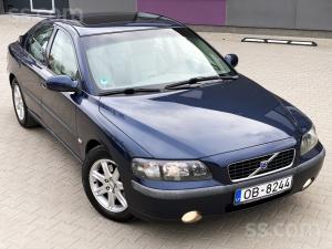 Zils Volvo S60 2002 Rīga, ar dzinēja tilpumu 2.40 L un nobraukumu 340 tūkst. km par 2800 €, foto 5 vietnē AUTOMOTO.COM.LV