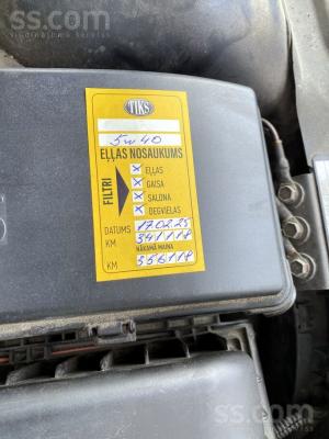 Zils Volvo S60 2002 Rīga, ar dzinēja tilpumu 2.40 L un nobraukumu 340 tūkst. km par 2800 €, foto 20 vietnē AUTOMOTO.COM.LV