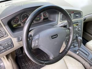Blue Volvo S60 2002 in Riga, with an engine capacity of 2.40 L and mileage of 340 thousand km for 2800 €, photo 19 on AUTOMOTO.COM.LV