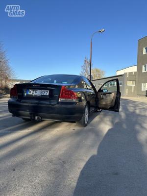 Blue Volvo S60 2003 in Kaunas, with an engine capacity of 2.40 L and mileage of 372 thousand km for 1800 €, photo 13 on AUTOMOTO.COM.LV