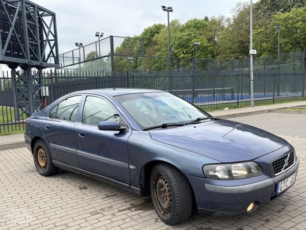 Zils Volvo S60 2003 Jonava, ar dzinēja tilpumu 2.40 L un nobraukumu 400 tūkst. km par 450 €, foto 8 vietnē AUTOMOTO.COM.LV