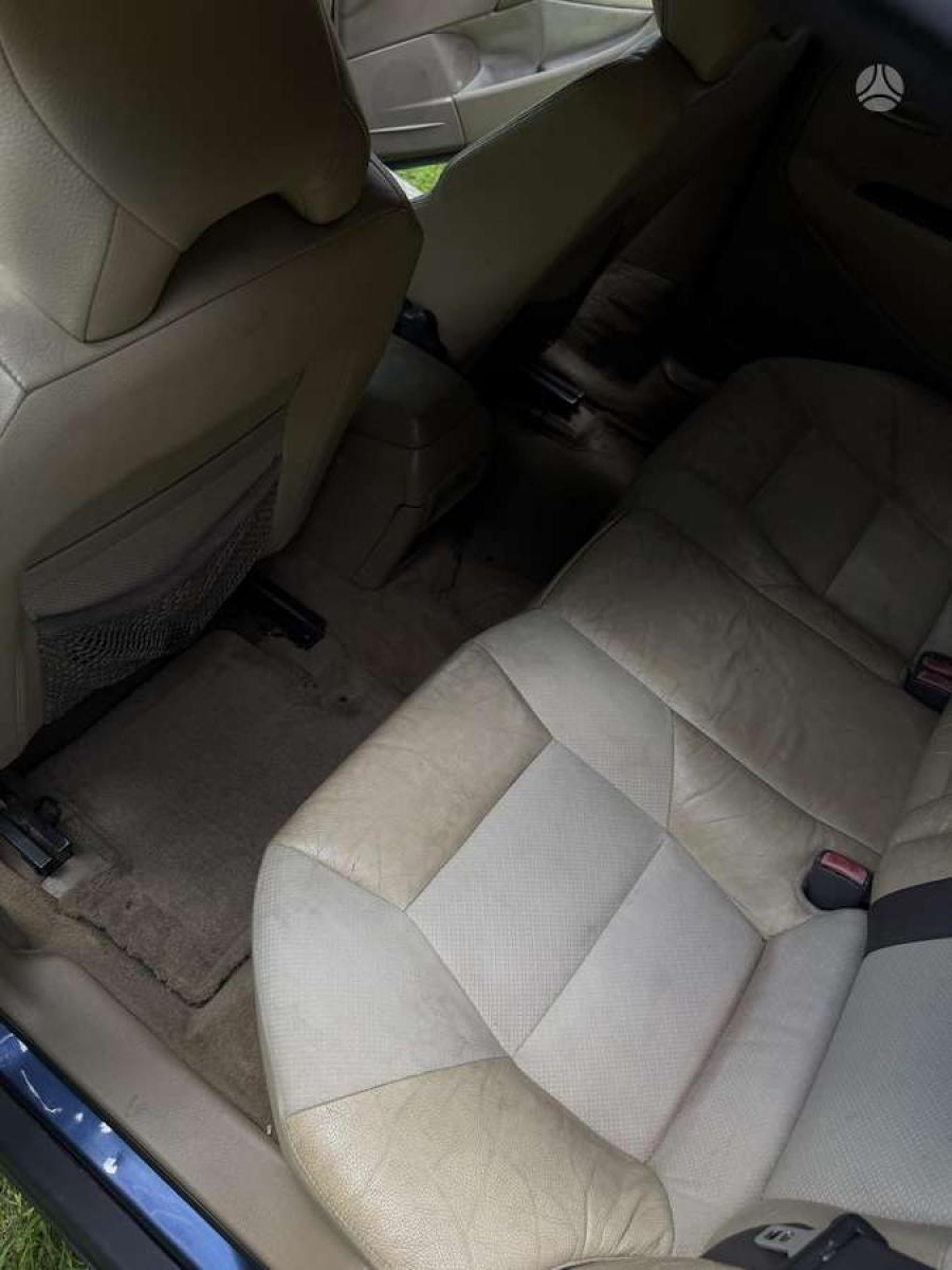 Zils Volvo S60 2003 Viļņa, ar dzinēja tilpumu 2.40 L un nobraukumu 451 tūkst. km par 950 €, foto 10 vietnē AUTOMOTO.COM.LV