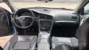 Blue Volvo S60 2003 in Riga, with an engine capacity of 2.40 L and mileage of 365 thousand km for 1100 €, photo 7 on AUTOMOTO.COM.LV