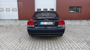Blue Volvo S60 2003 in Riga, with an engine capacity of 2.40 L and mileage of 363 thousand km for 1895 €, photo 7 on AUTOMOTO.COM.LV