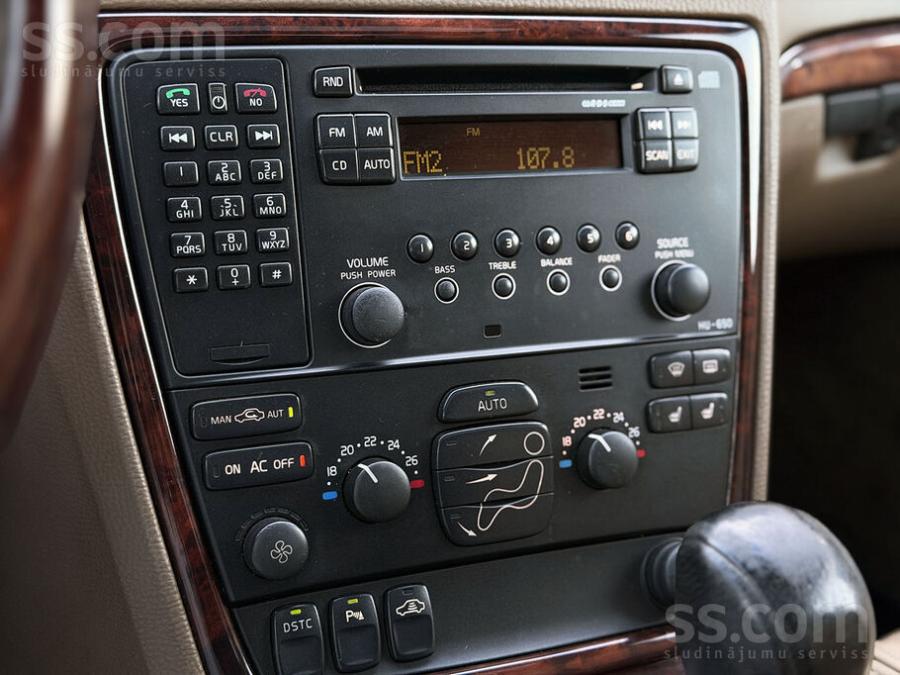 Zils Volvo S60 2004 Rīga, ar dzinēja tilpumu 2.40 L un nobraukumu 0 tūkst. km par 1950 €, foto 19 vietnē AUTOMOTO.COM.LV