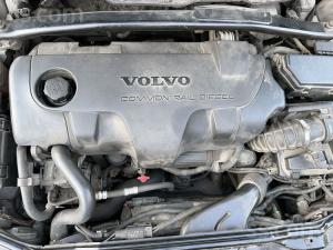 Zils Volvo S60 2004 Rīga, ar dzinēja tilpumu 2.40 L un nobraukumu 0 tūkst. km par 1950 €, foto 22 vietnē AUTOMOTO.COM.LV