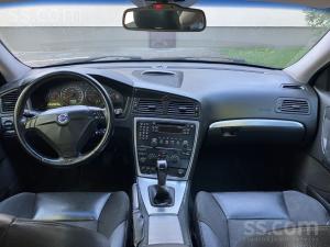 Синий Вольво С60 2004 в Елгава, объемом двигателя 2.40 л и пробегом 292 тыс. км за 1850 €, фото 11 на AUTOMOTO.COM.LV