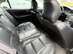 Zils Volvo S60 2004 Rīga, ar dzinēja tilpumu 2.40 L un nobraukumu 242 tūkst. km par 1000 €, foto 9 vietnē AUTOMOTO.COM.LV