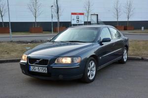 Blue Volvo S60 2004 in Riga, with an engine capacity of 2.40 L and mileage of 255 thousand km for 2900 €, photo 5 on AUTOMOTO.COM.LV