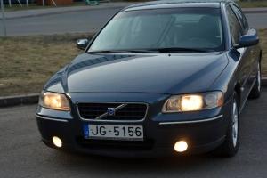 Blue Volvo S60 2004 in Riga, with an engine capacity of 2.40 L and mileage of 255 thousand km for 2900 €, photo 7 on AUTOMOTO.COM.LV