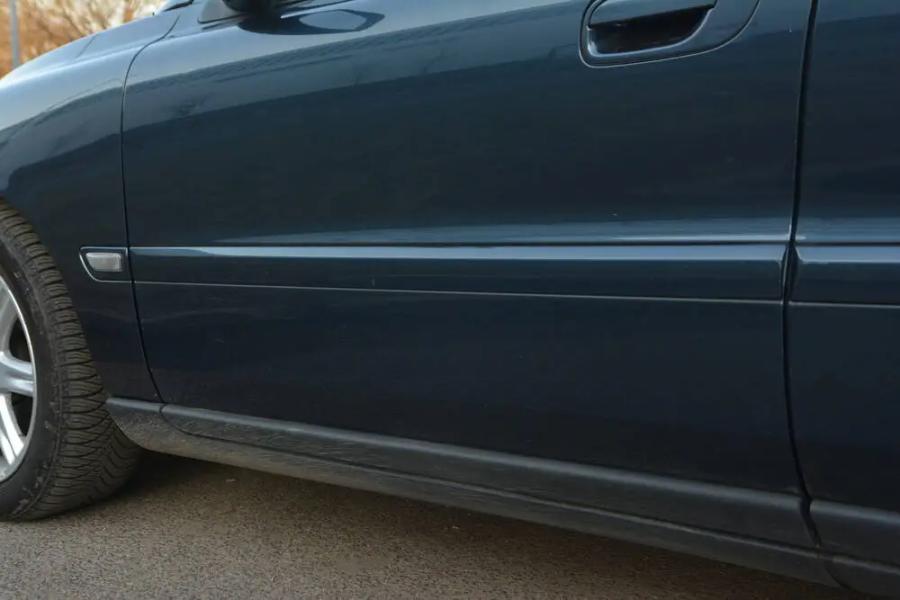 Blue Volvo S60 2004 in Riga, with an engine capacity of 2.40 L and mileage of 255 thousand km for 2900 €, photo 8 on AUTOMOTO.COM.LV