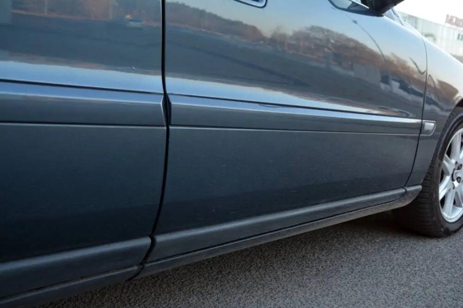 Blue Volvo S60 2004 in Riga, with an engine capacity of 2.40 L and mileage of 255 thousand km for 2900 €, photo 12 on AUTOMOTO.COM.LV