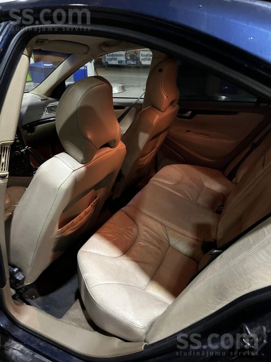 Zils Volvo S60 2004 Rīga, ar dzinēja tilpumu 2.40 L un nobraukumu 331 tūkst. km par 1300 €, foto 13 vietnē AUTOMOTO.COM.LV